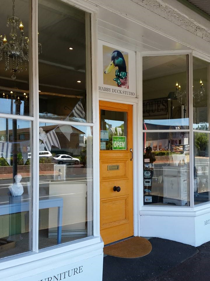 Locations Hub - Shabby Duck Studio